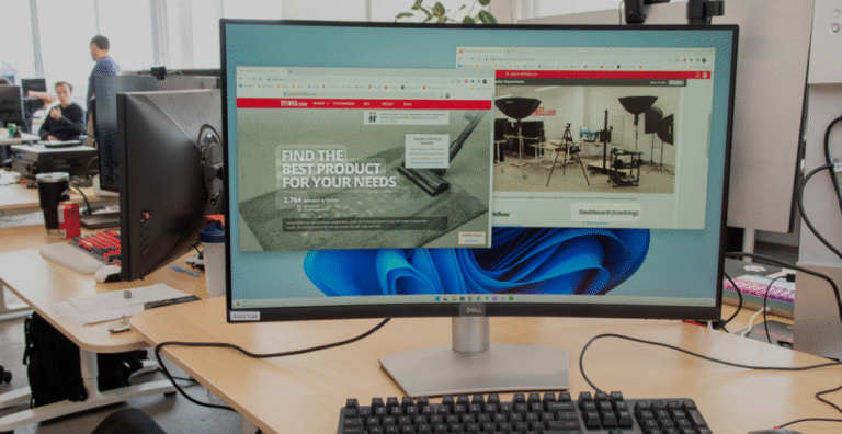 21 Types of Computer Monitors (by Size, Display Tech etc) - VIVA ...